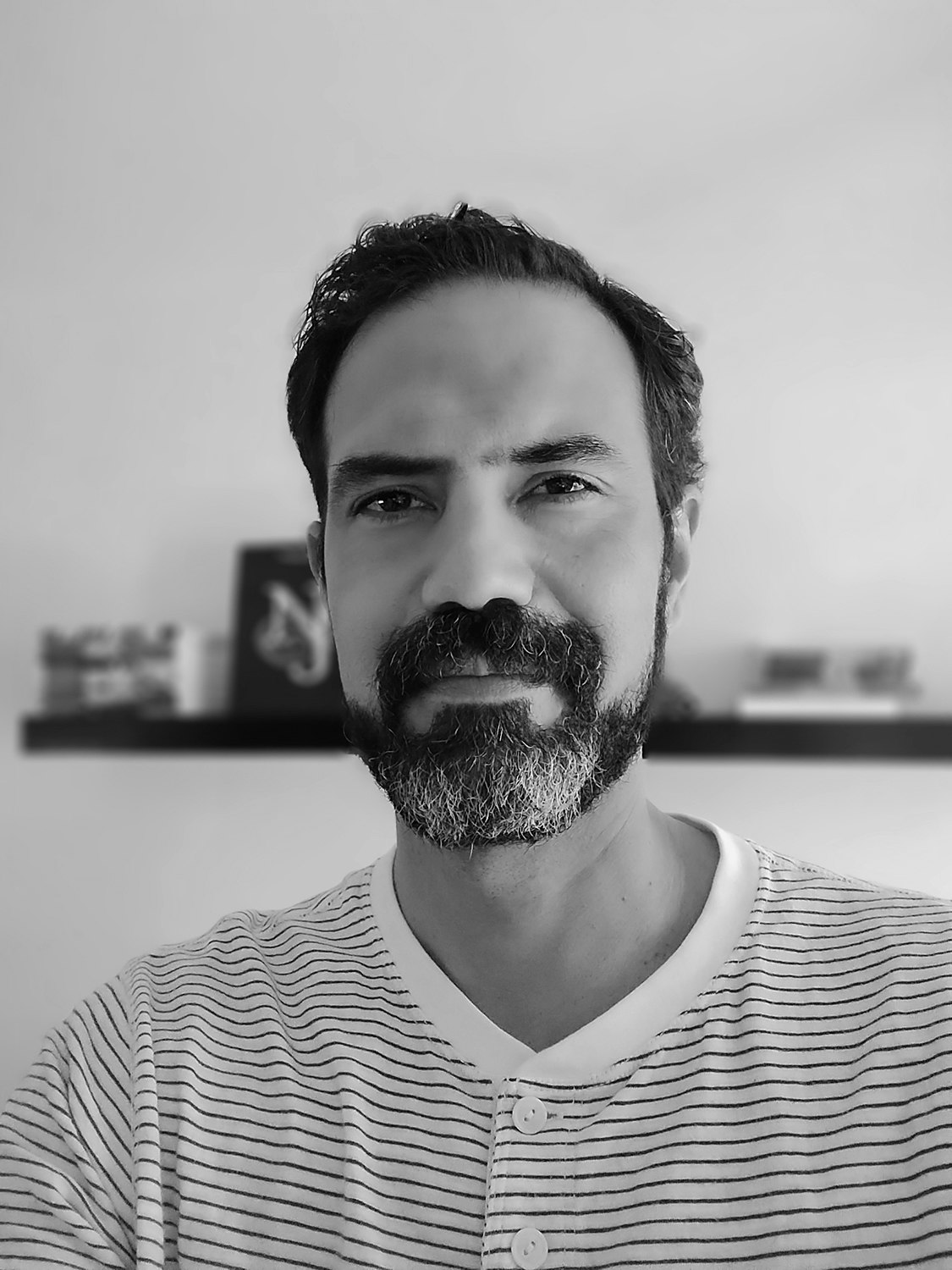 Alejandro Varela | Graphic Designer in Fort Lauderdale | N&J