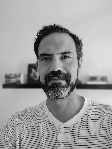 Alejandro Varela | Graphic Designer in Fort Lauderdale | N&J