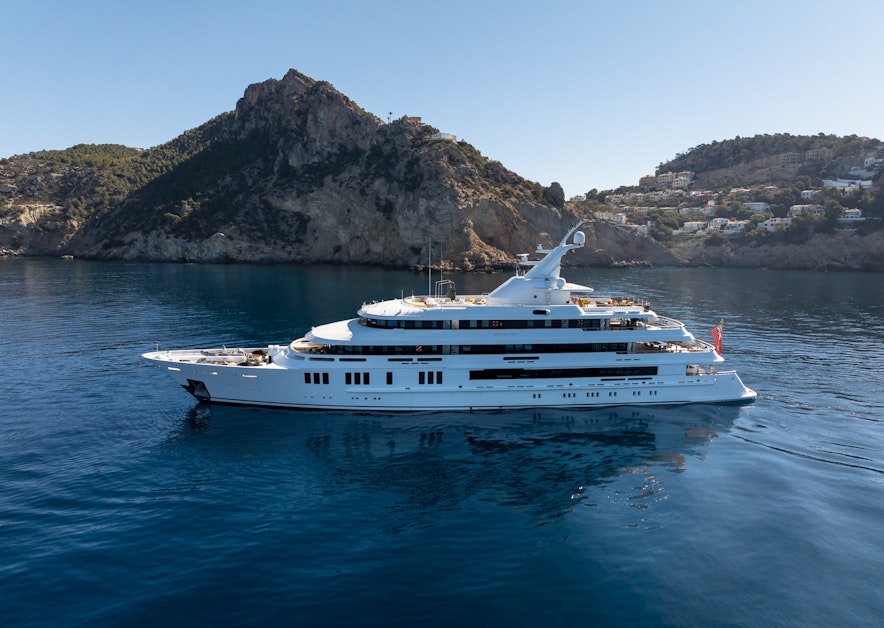 BOADICEA Yacht for Charter | 249' 5" (76.6m) 1999 9 Cabins Amels | N&J