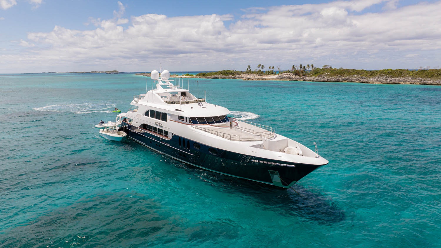 NICOLE EVELYN Yacht for Charter | 157' (47.85m) 2005 5 Cabins Trinity ...