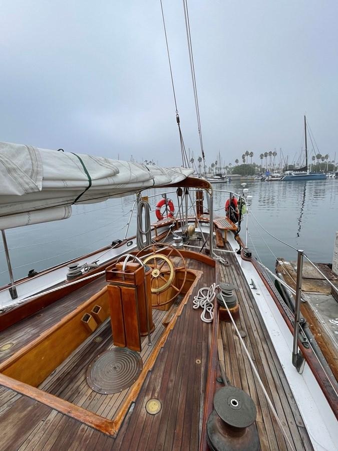 CURLEW Yacht for Sale | 81' (24.84m) 1926 ALDEN / CUSTOM | N&J