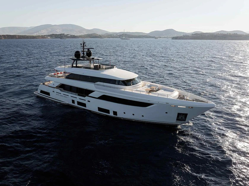 SWEET LANE Yacht for Sale | 121' (37.04m) 2017 CUSTOM LINE | N&J