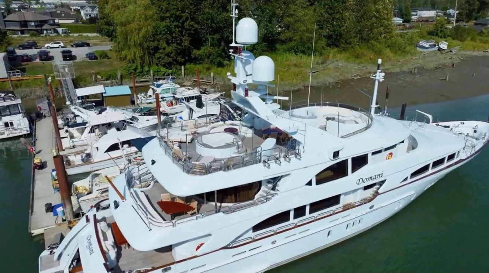 DOMANI Yacht for Sale | 145' (44.19m) 2004 BENETTI YACHTS | N&J