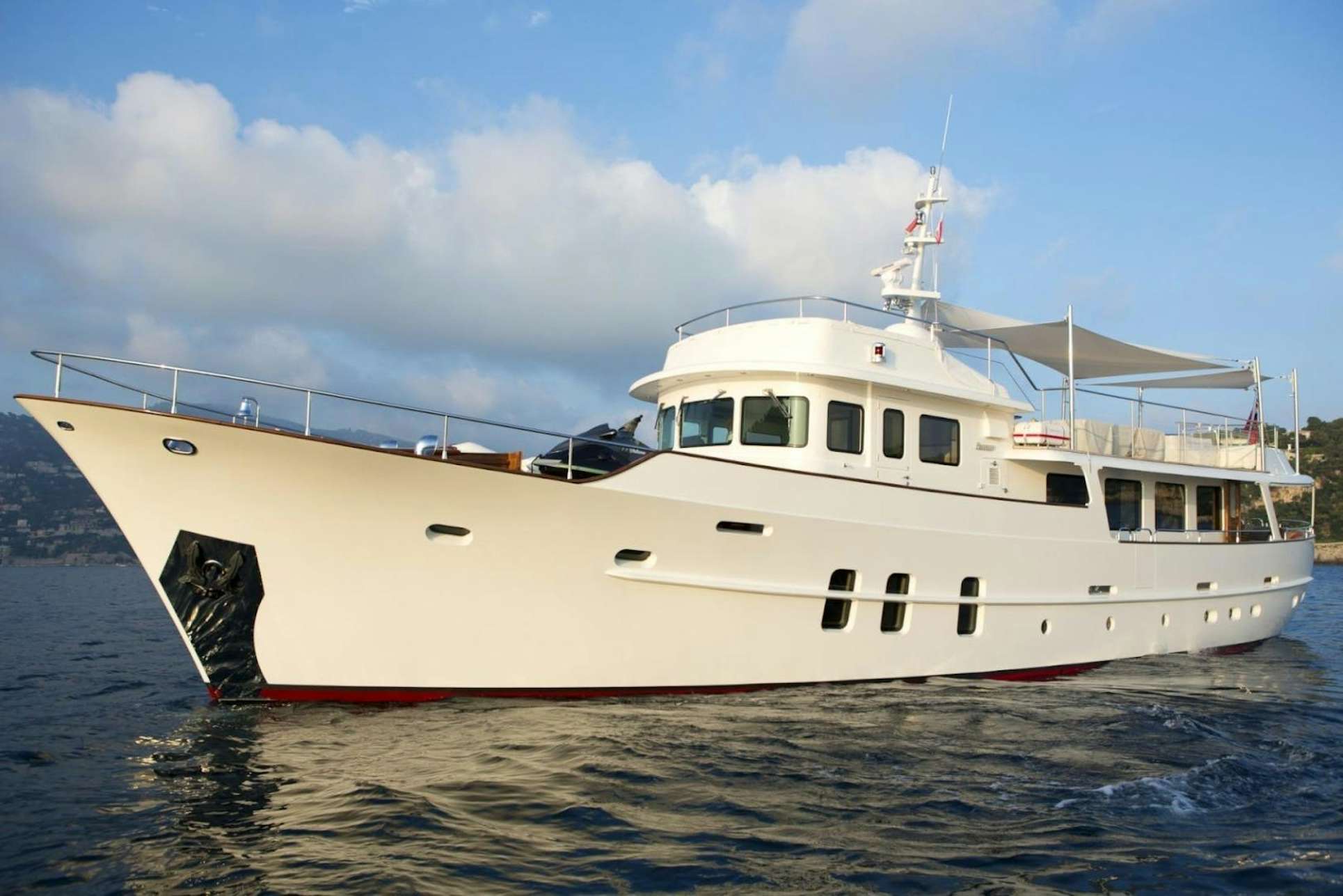 SULTANA Yacht for Sale in Western Mediterranean | 84' 7" (25.8m) 1969 ...