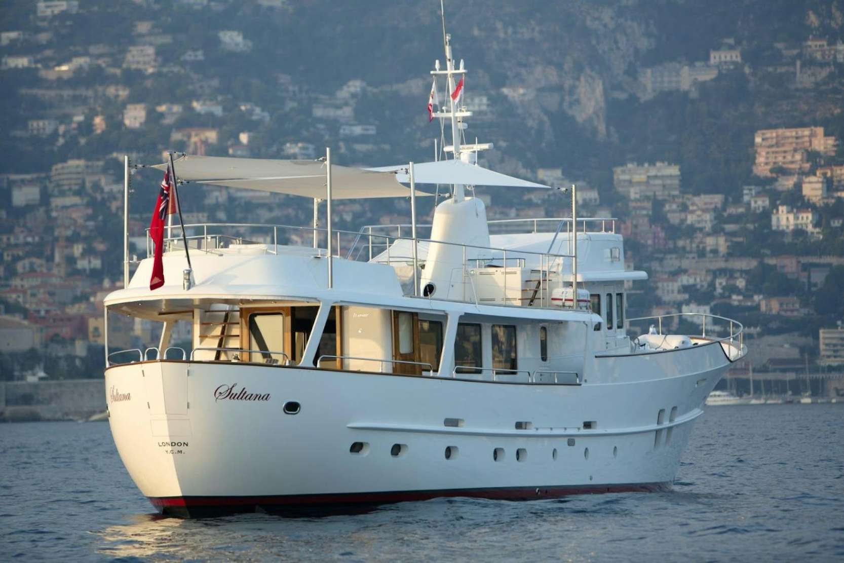 SULTANA Yacht for Sale in Western Mediterranean | 84' 7" (25.8m) 1969 ...