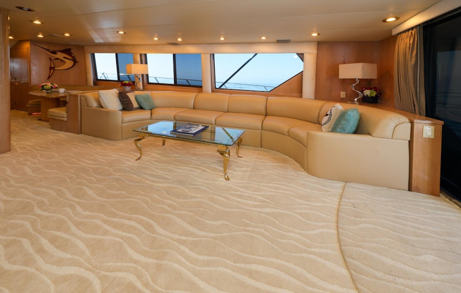 LADY LILA Yacht for Sale | 82 Hatteras 1995