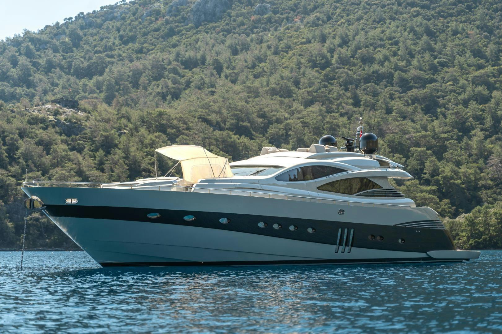 ALYSSA 1 Yacht for Sale in Turkey | 90' (27.44m) 2008 Pershing | N&J