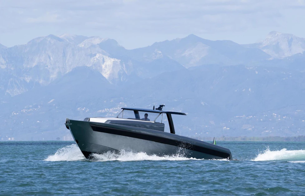 CANTIERI DI PISA TENDER 50 Yacht for Sale in Pisa | 50' 10" (15.5m ...