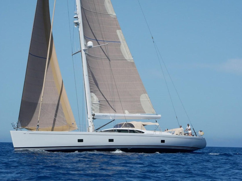 STARFALL Yacht for Sale in Italy | 99' (30.2m) 2006 SOUTHERN WIND ...