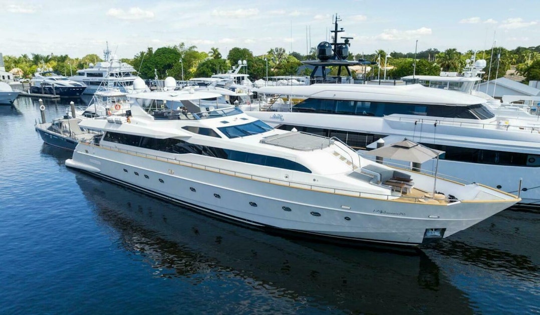 PRINCESS LONA Yacht for Sale in Fort Lauderdale | 114' 9" (35m) 2006 ...