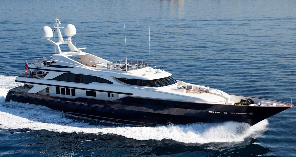 COME PRIMA Yacht for Sale in Greece | 163' (49.9m) 2000 BENETTI | N&J